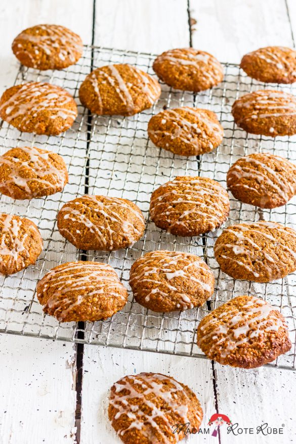 Möhren-Apfel-Cookies mit Dinkelvollkorn - Madam Rote Rübe